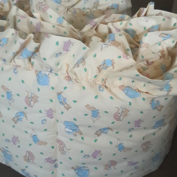 Quiltex | Other | Vintage Beatrix Potter Peter Rabbit Nursery Crib ...
